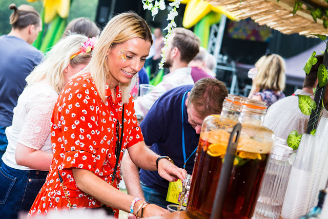 Summer Events - Theme Works, Corporate events and production